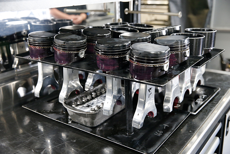 Unusual conditions have nitro crew chiefs digging into logbooks for ...