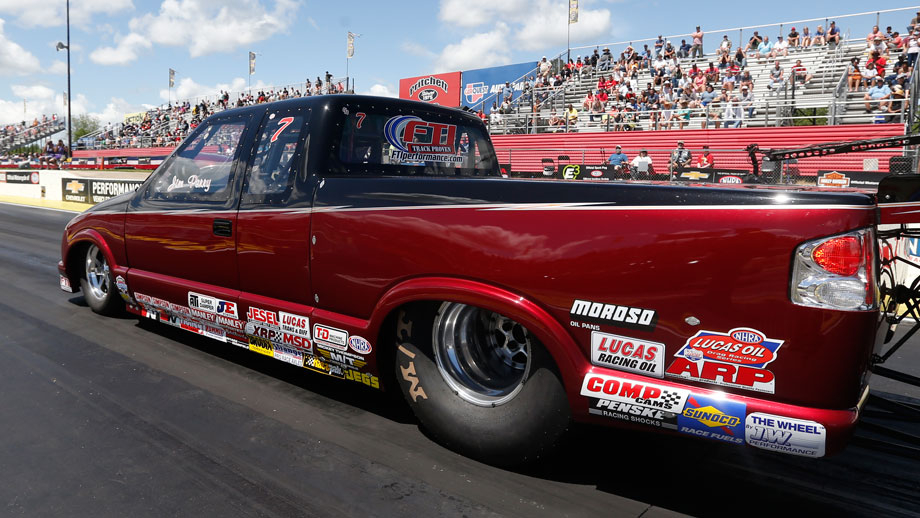 Arby's NHRA Southern Nationals Super Gas winner Jim Perry | NHRA