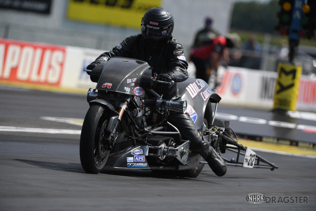 Dodge NHRA Indy Nationals Saturday gallery | NHRA