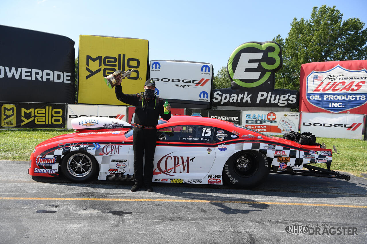 Dodge NHRA Indy Nationals Sunday photo gallery | NHRA