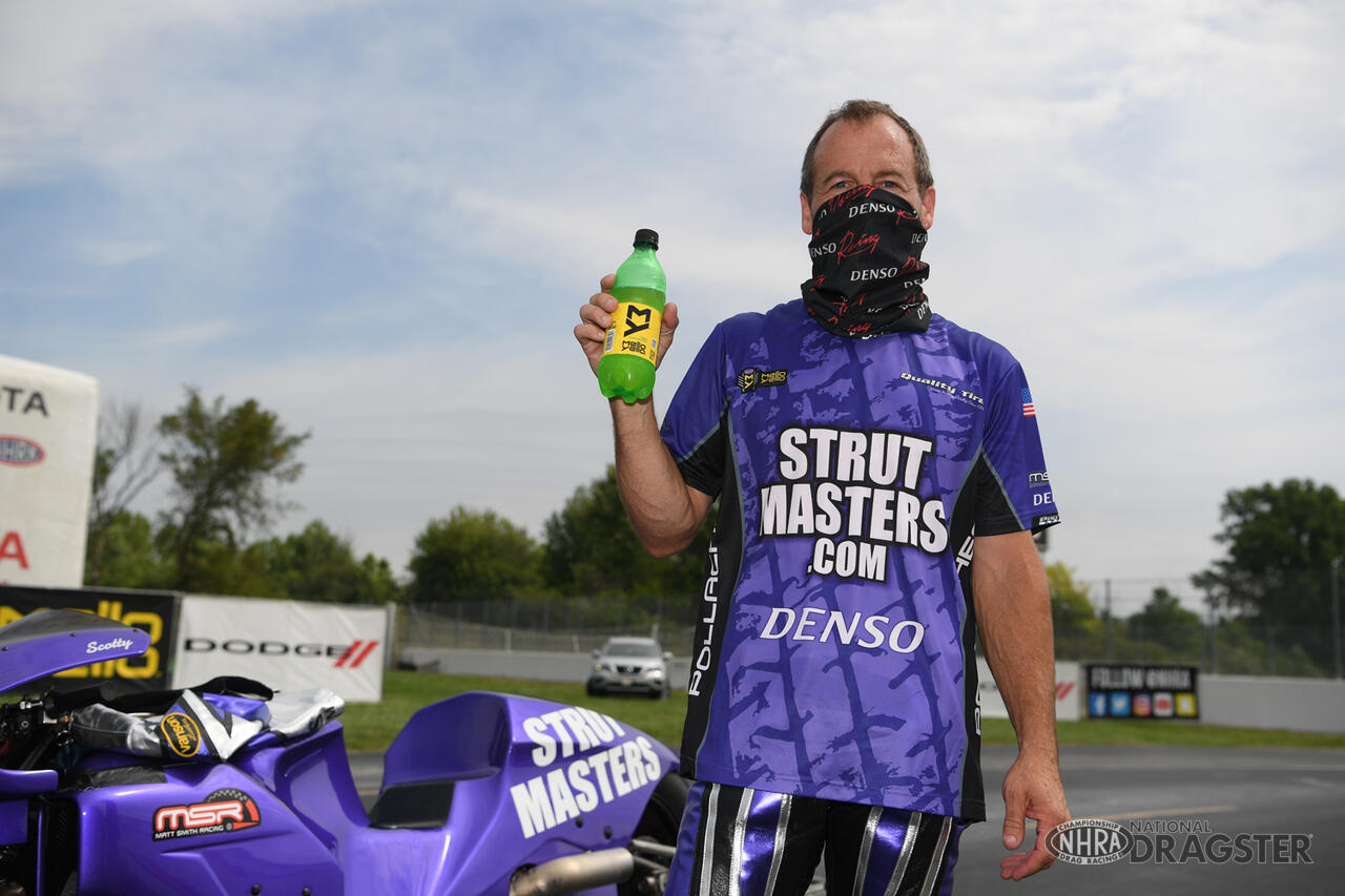 Dodge NHRA Indy Nationals Sunday photo gallery | NHRA