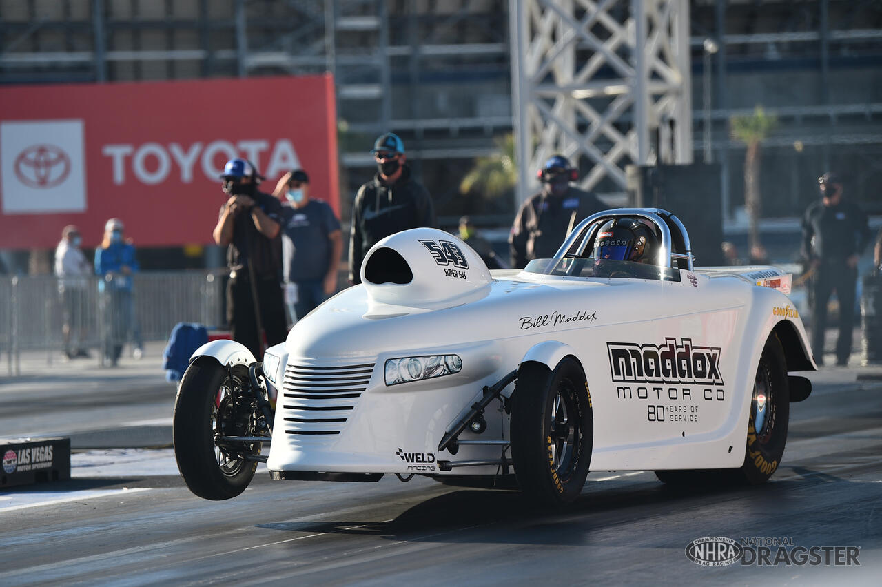 Dodge NHRA Finals presented by Pennzoil Saturday photo gallery | NHRA