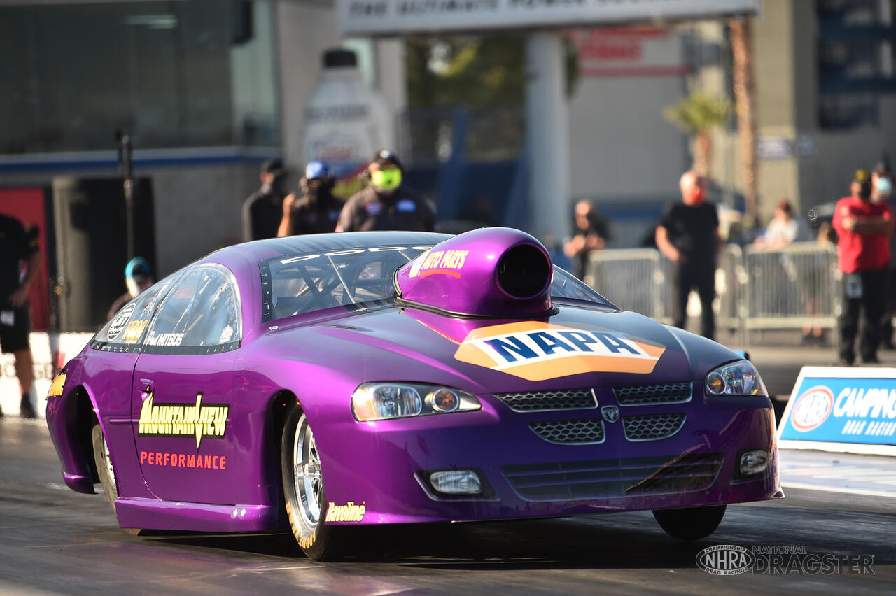 Dodge NHRA Finals presented by Pennzoil Saturday photo gallery | NHRA