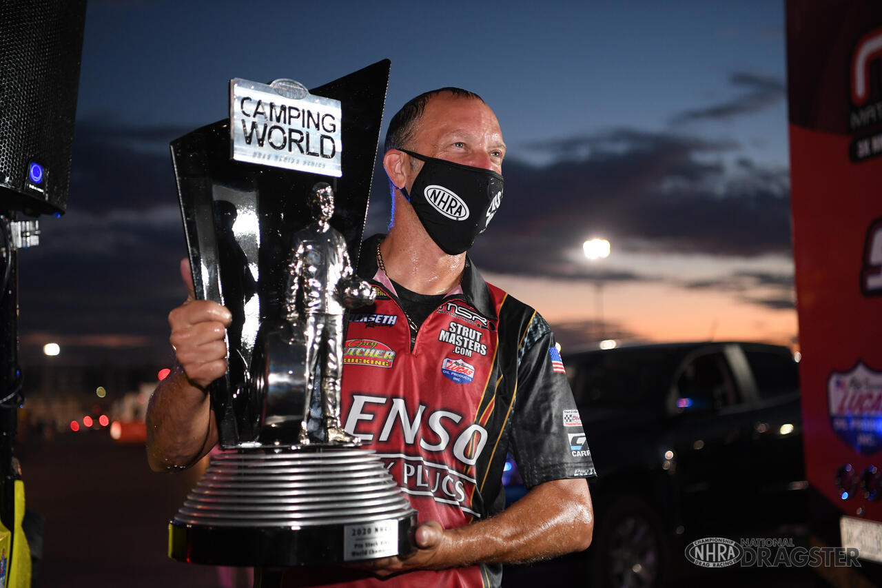 Let the champagne flow: Pit-area champ celebrations put a capper on ...