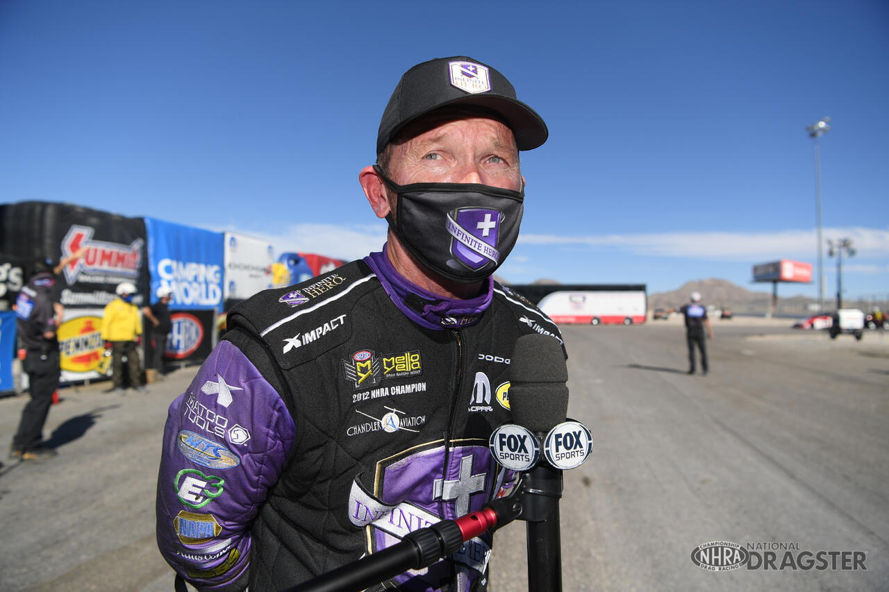 Dodge NHRA Finals presented by Pennzoil Sunday photo gallery | NHRA