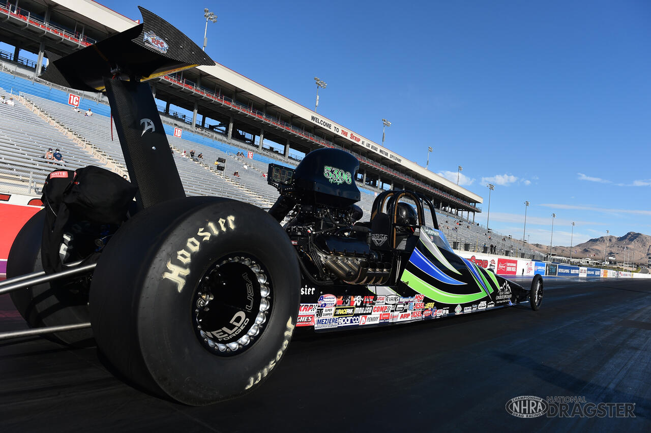 Dodge NHRA Finals presented by Pennzoil Sunday photo gallery | NHRA