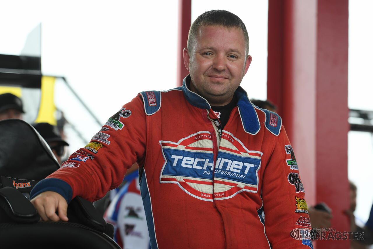 Mopar Express Lane NHRA SpringNationals Saturday photo gallery | NHRA