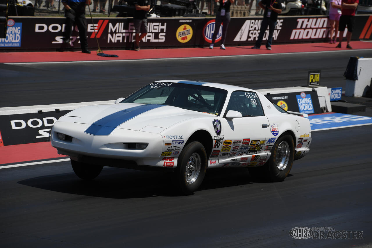 Dodge//SRT Mile-High NHRA Nationals Sunday photo gallery | NHRA
