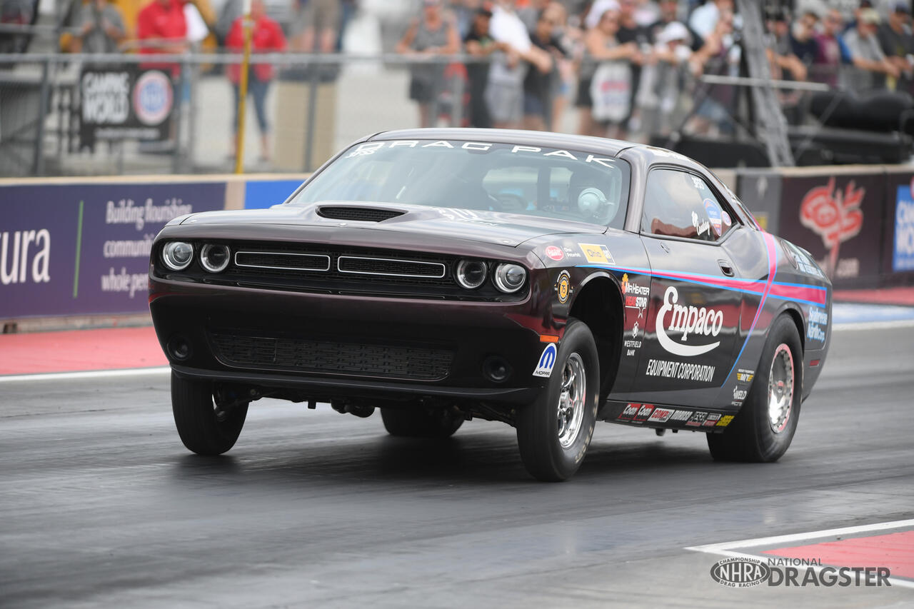 Dodge//SRT Mile-High NHRA Nationals Friday photo gallery | NHRA