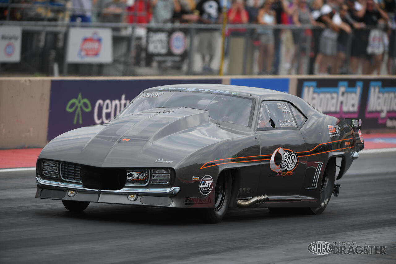 Dodge//SRT Mile-High NHRA Nationals Friday photo gallery | NHRA