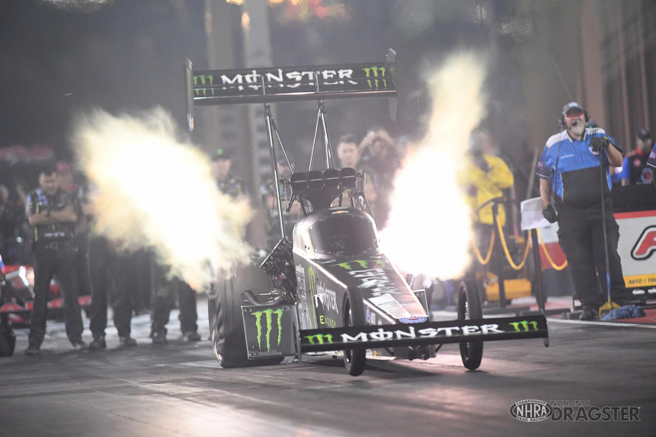 Dodge//SRT Mile-High NHRA Nationals Friday photo gallery | NHRA