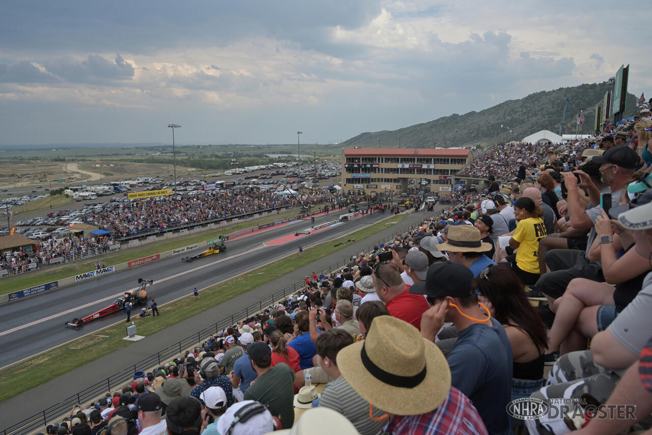 Dodge//SRT Mile-High NHRA Nationals Saturday photo gallery | NHRA