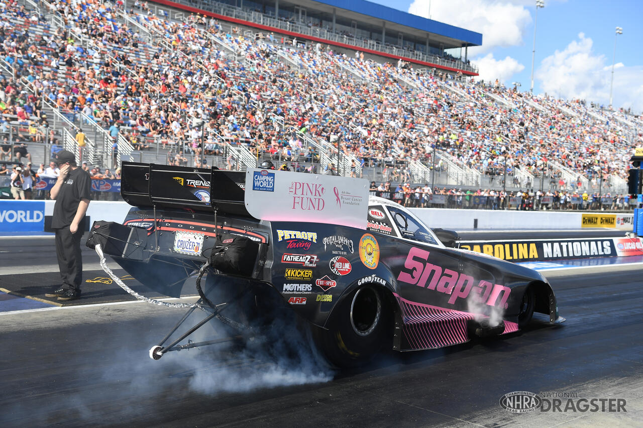 DeWalt NHRA Carolina Nationals Sunday photo gallery | NHRA