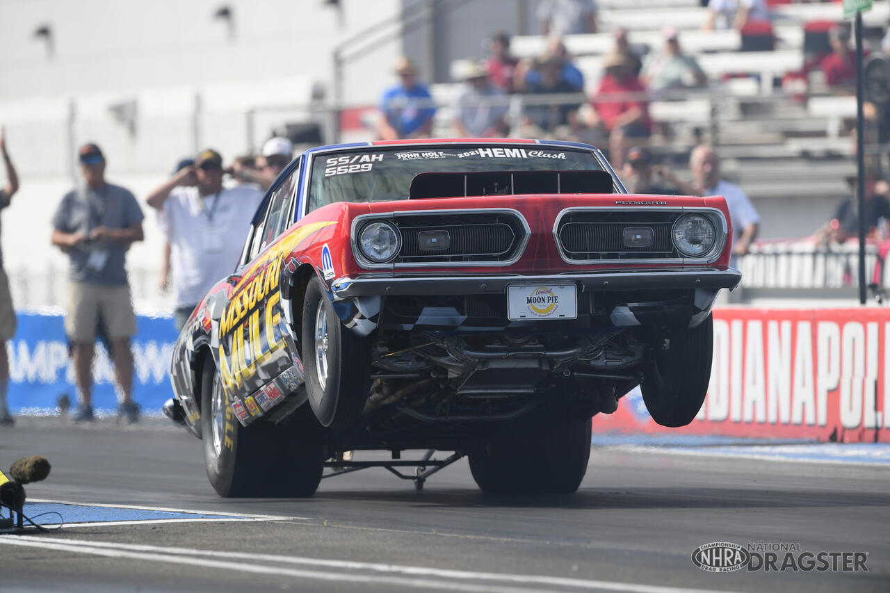 Dodge//SRT NHRA U.S. Nationals Friday photo gallery | NHRA