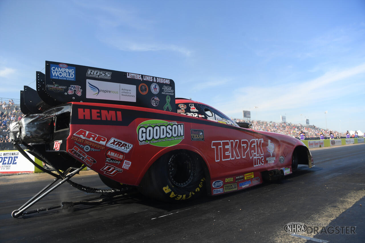 Texas NHRA FallNationals Friday photo gallery | NHRA