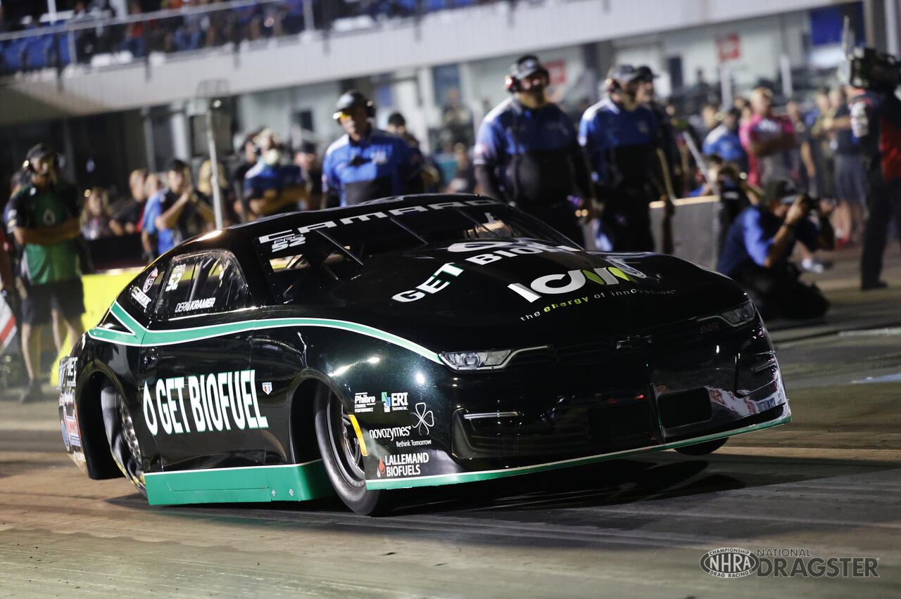 Texas NHRA FallNationals Friday photo gallery | NHRA