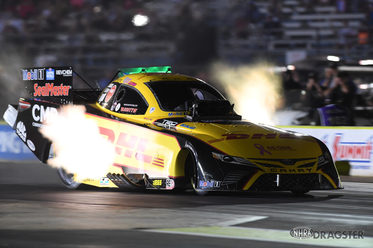 Texas NHRA FallNationals Friday photo gallery | NHRA