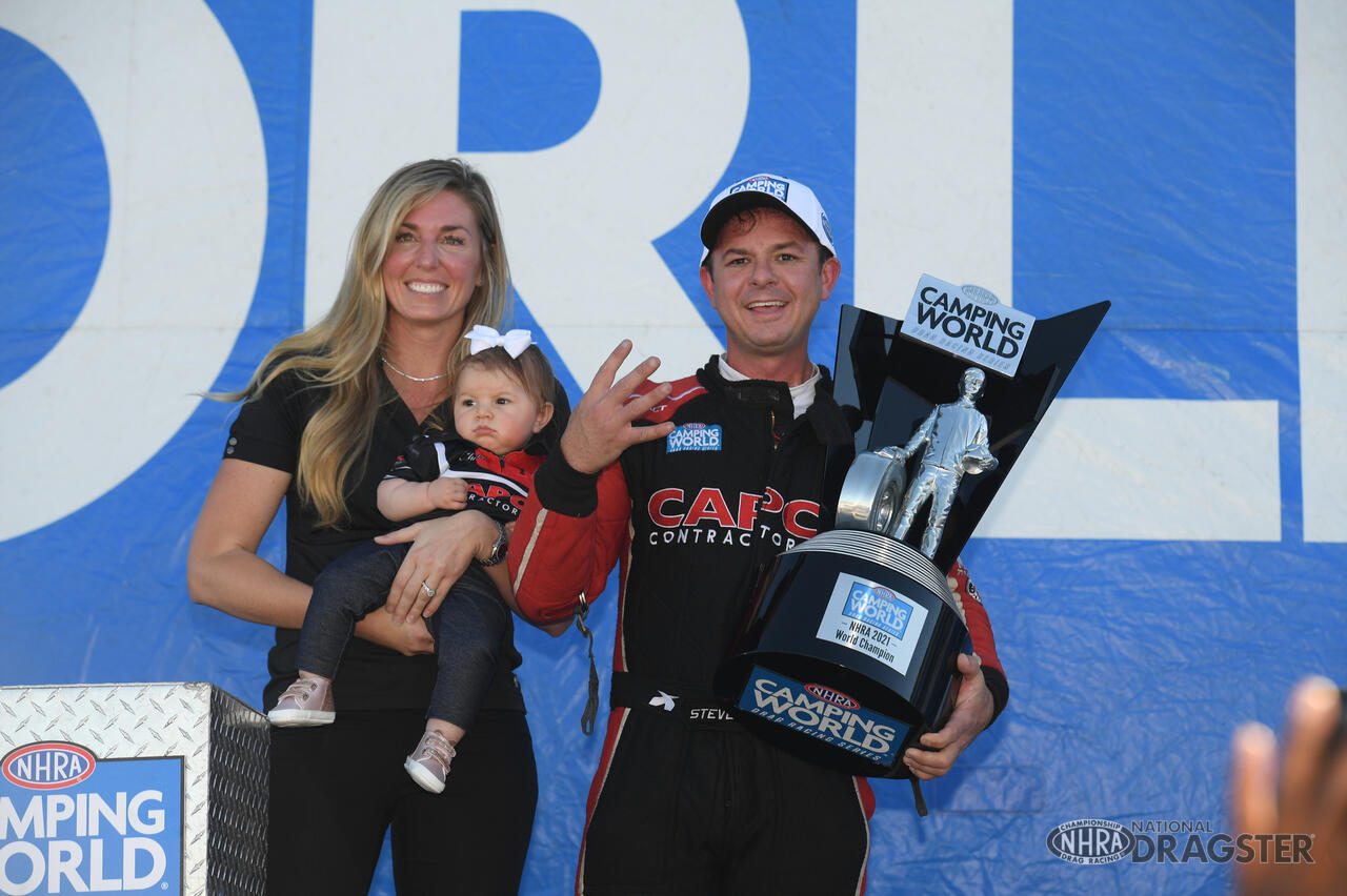 Auto Club NHRA Finals Sunday photo gallery | NHRA