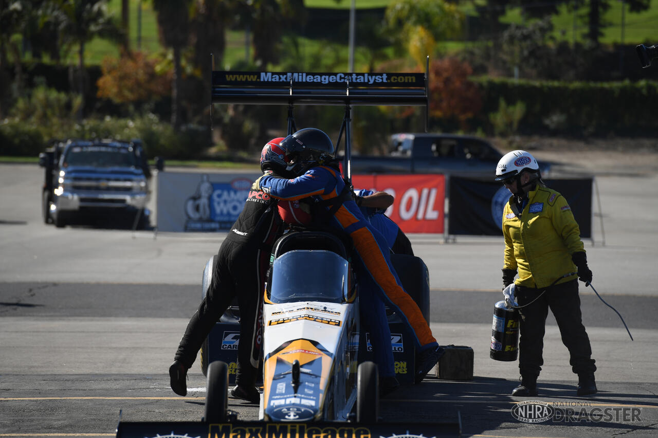 Auto Club NHRA Finals Sunday photo gallery | NHRA