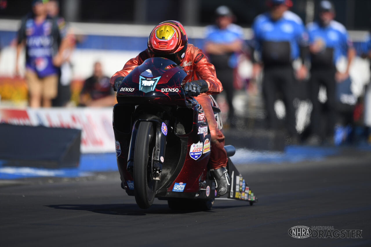 Auto Club NHRA Finals Sunday photo gallery | NHRA