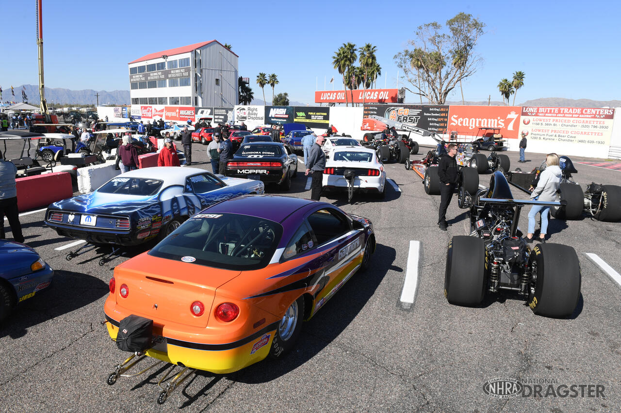 NHRA Arizona Nationals Friday photo gallery | NHRA