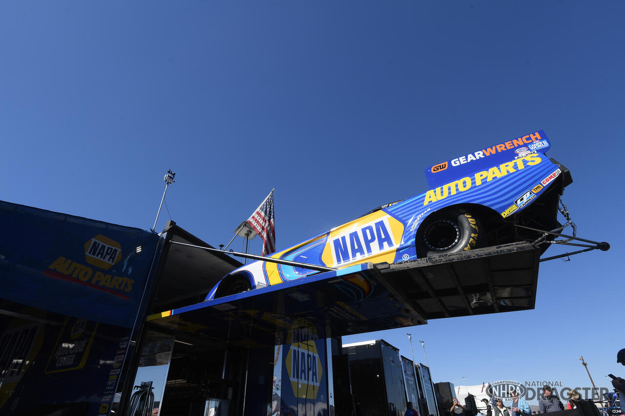 NHRA Arizona Nationals Friday photo gallery | NHRA