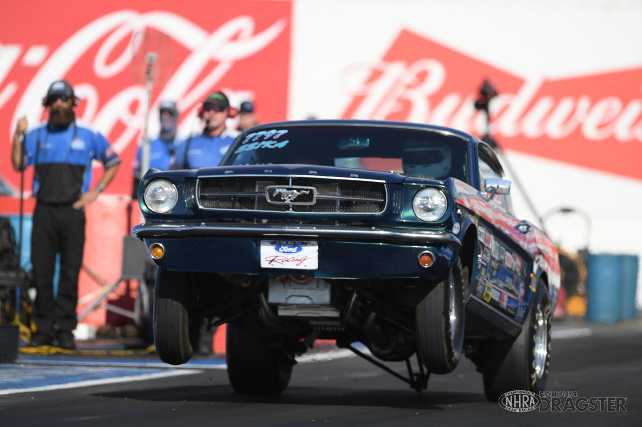 NHRA Arizona Nationals Saturday photo gallery | NHRA
