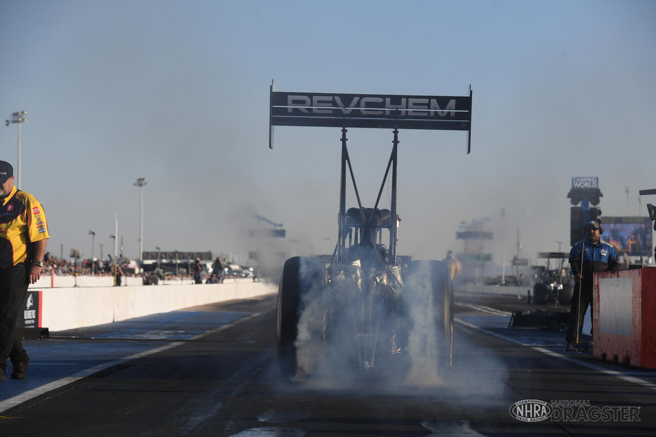 NHRA Arizona Nationals Saturday photo gallery | NHRA