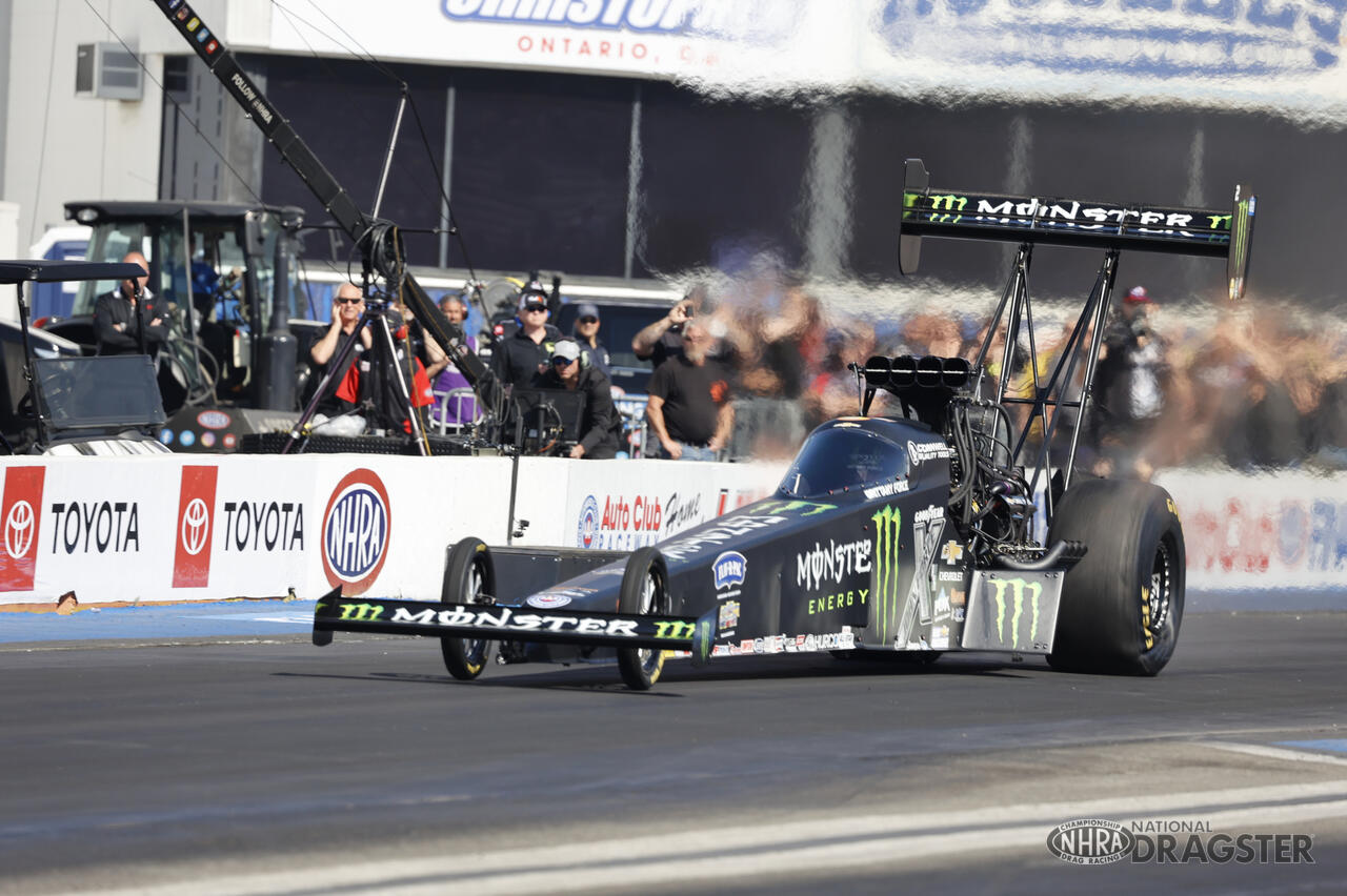Lucas Oil NHRA Winternationals Sunday photo gallery | NHRA