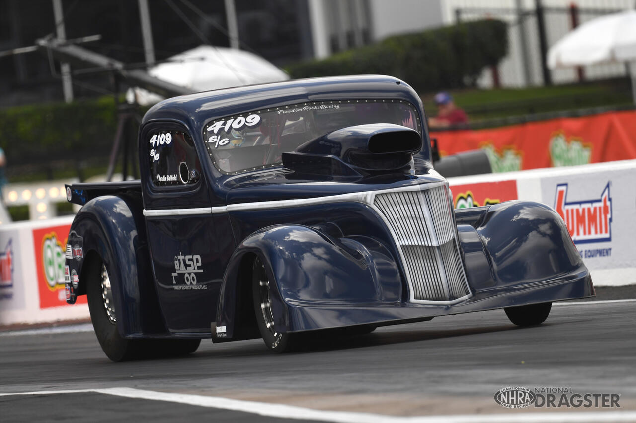 SpringNationals Friday Photo Gallery | NHRA