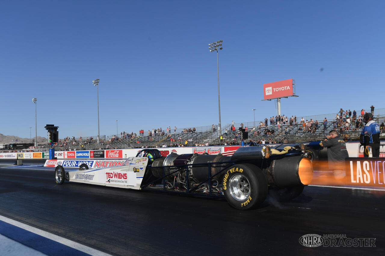 NHRA Four-Wide Nationals Friday photo gallery | NHRA