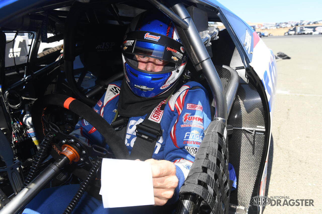 Denso NHRA Sonoma Nationals Saturday photo gallery | NHRA