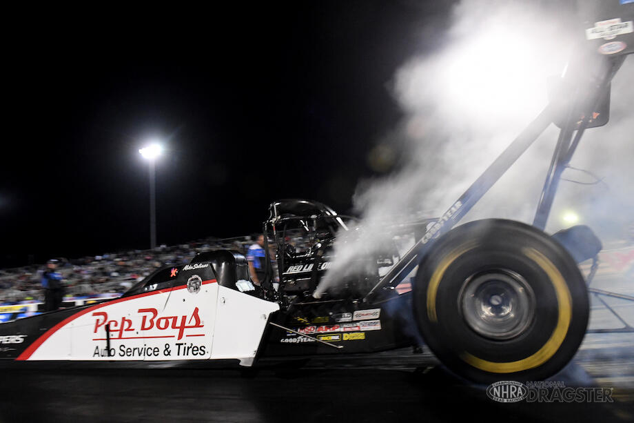 2022 NHRA Midwest Nationals Friday photo gallery | NHRA