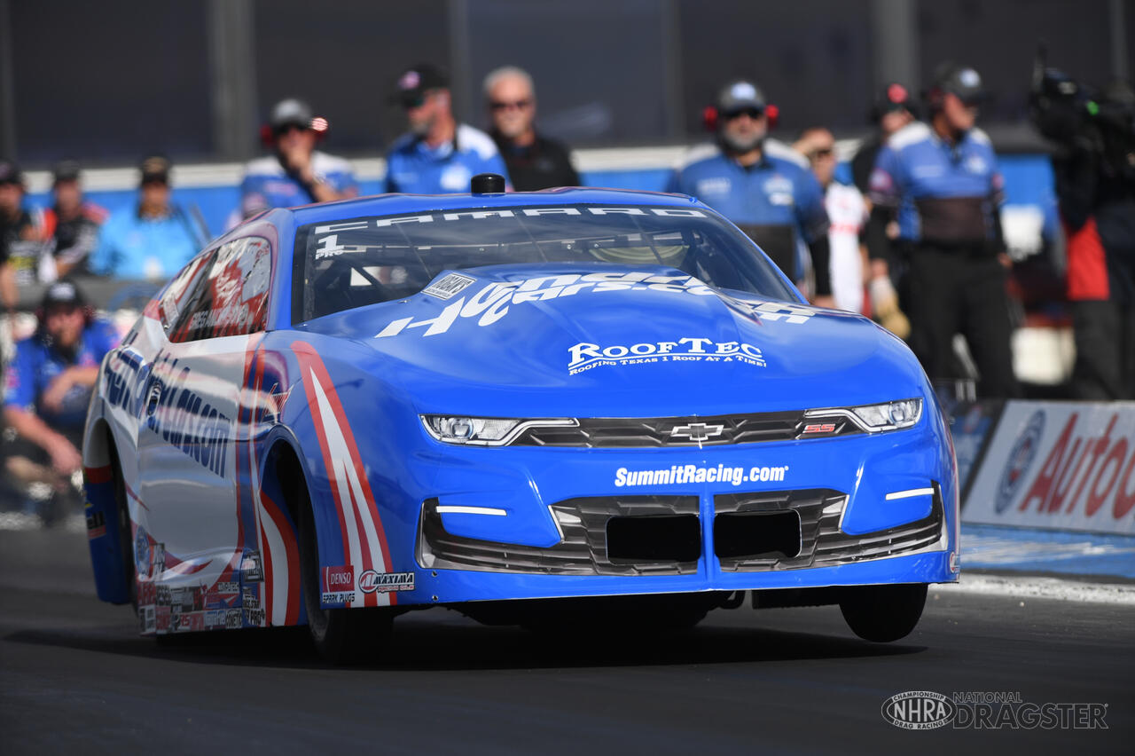 Auto Club NHRA Finals Saturday photo gallery | NHRA
