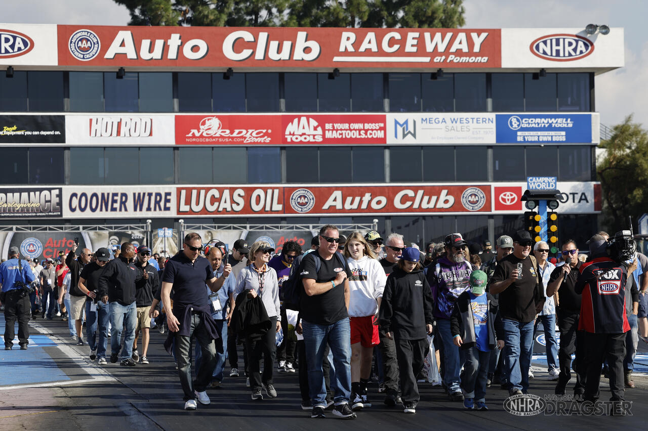 Auto Club NHRA Finals Sunday photo gallery | NHRA