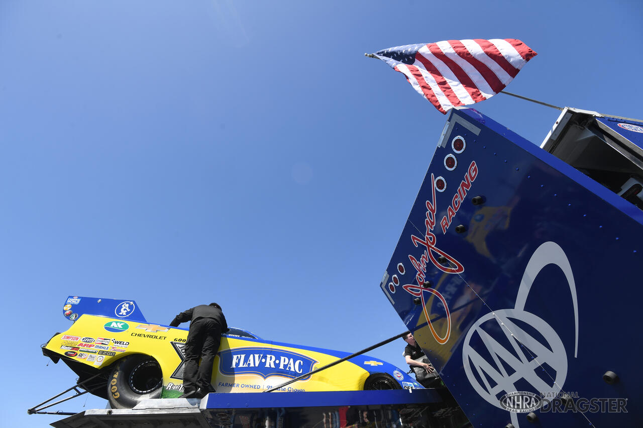 NHRA Arizona Nationals Saturday photo gallery | NHRA