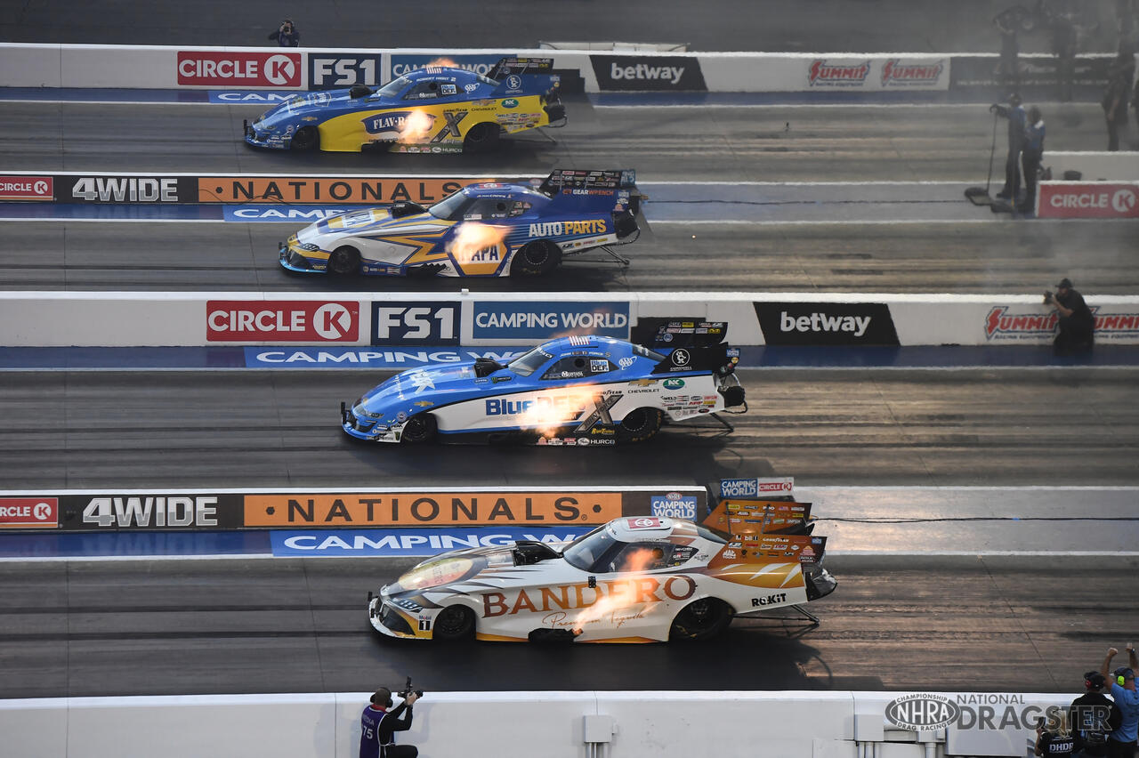 Circle K NHRA Four-Wide Nationals Sunday photo gallery | NHRA