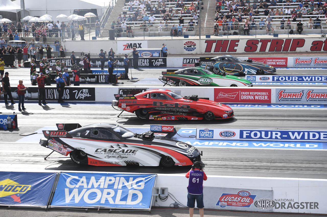 NHRA Four-Wide Nationals Sunday photo gallery | NHRA