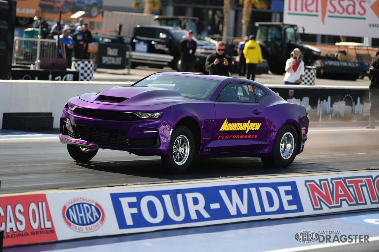 NHRA Four-Wide Nationals Saturday photo gallery | NHRA