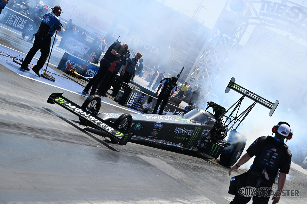 NHRA Four-Wide Nationals Saturday photo gallery | NHRA