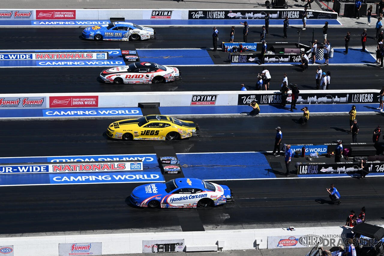 NHRA Four-Wide Nationals Saturday photo gallery | NHRA