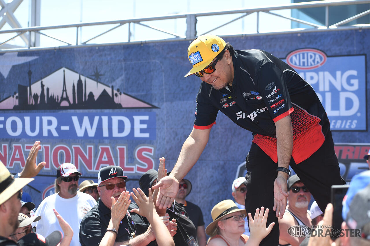 NHRA Four-Wide Nationals Sunday photo gallery | NHRA