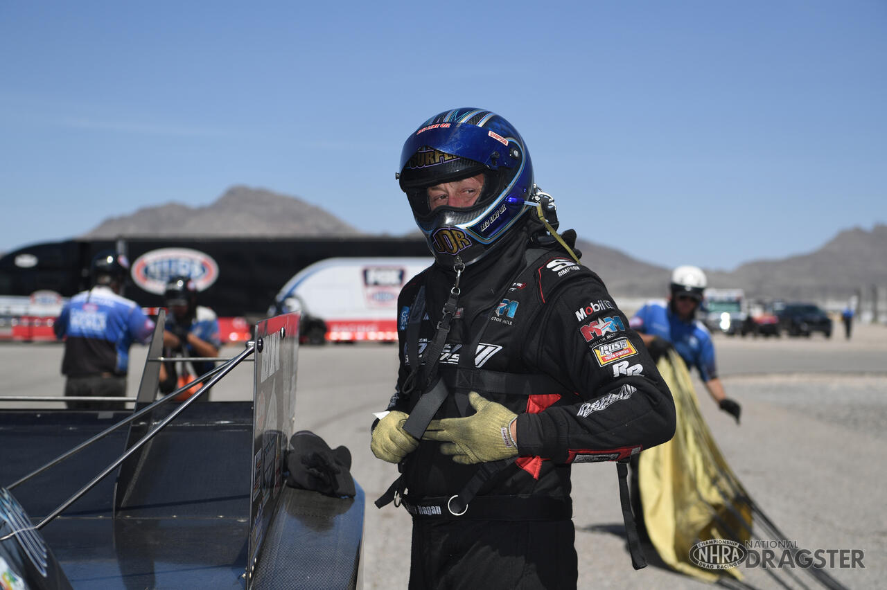 NHRA Four-Wide Nationals Sunday photo gallery | NHRA