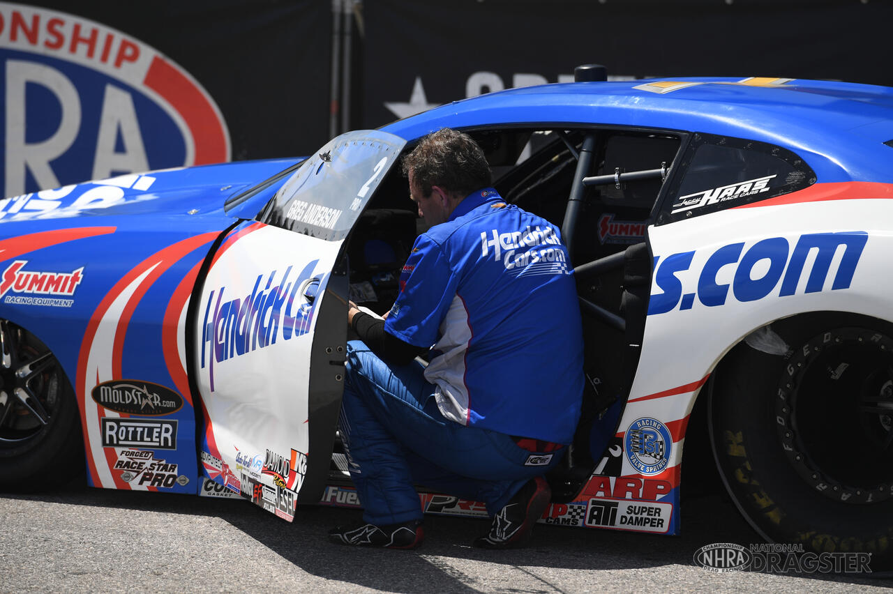 NHRA Four-Wide Nationals Sunday photo gallery | NHRA
