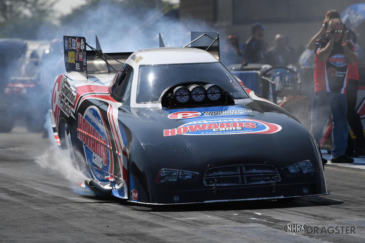 Gerber Collision & Glass Route 66 NHRA Nationals Saturday photo gallery ...