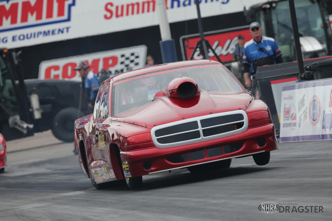 Summit Racing Equipment NHRA Nationals Saturday photo gallery | NHRA