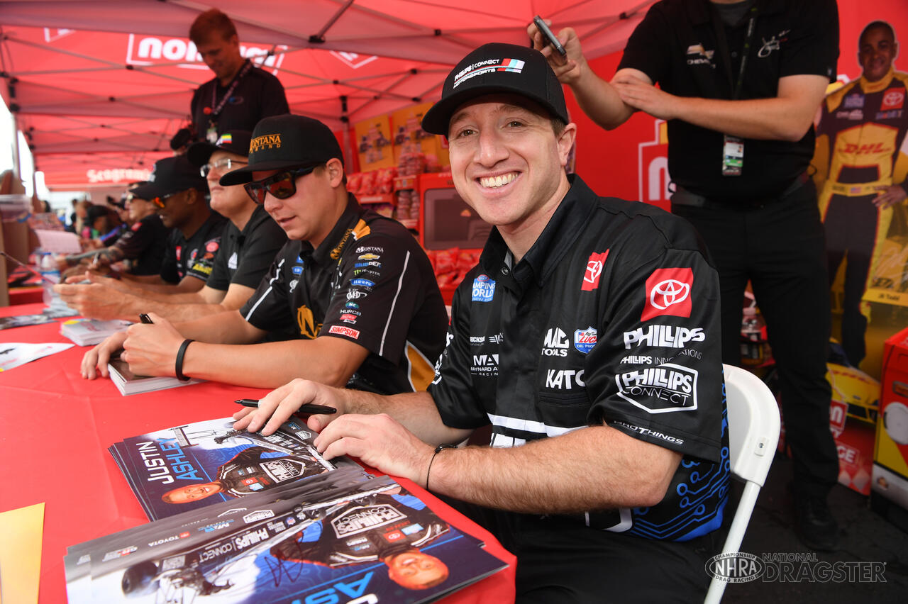 Summit Racing Equipment NHRA Nationals Saturday photo gallery | NHRA