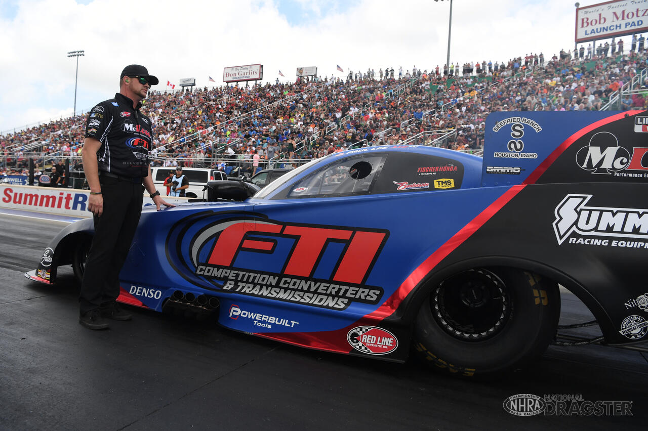 Summit Racing Equipment NHRA Nationals Saturday photo gallery | NHRA