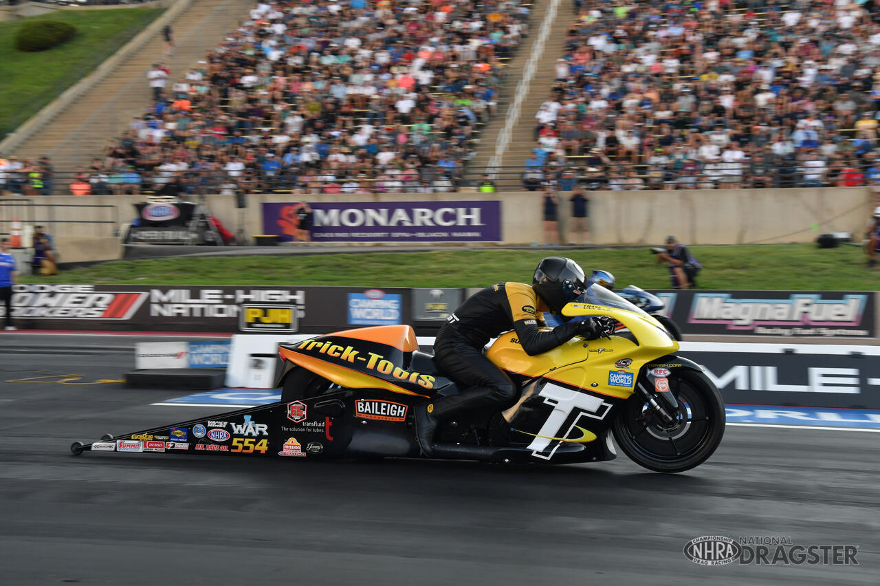 Dodge Power Brokers NHRA Mile-High Nationals Saturday photo gallery | NHRA