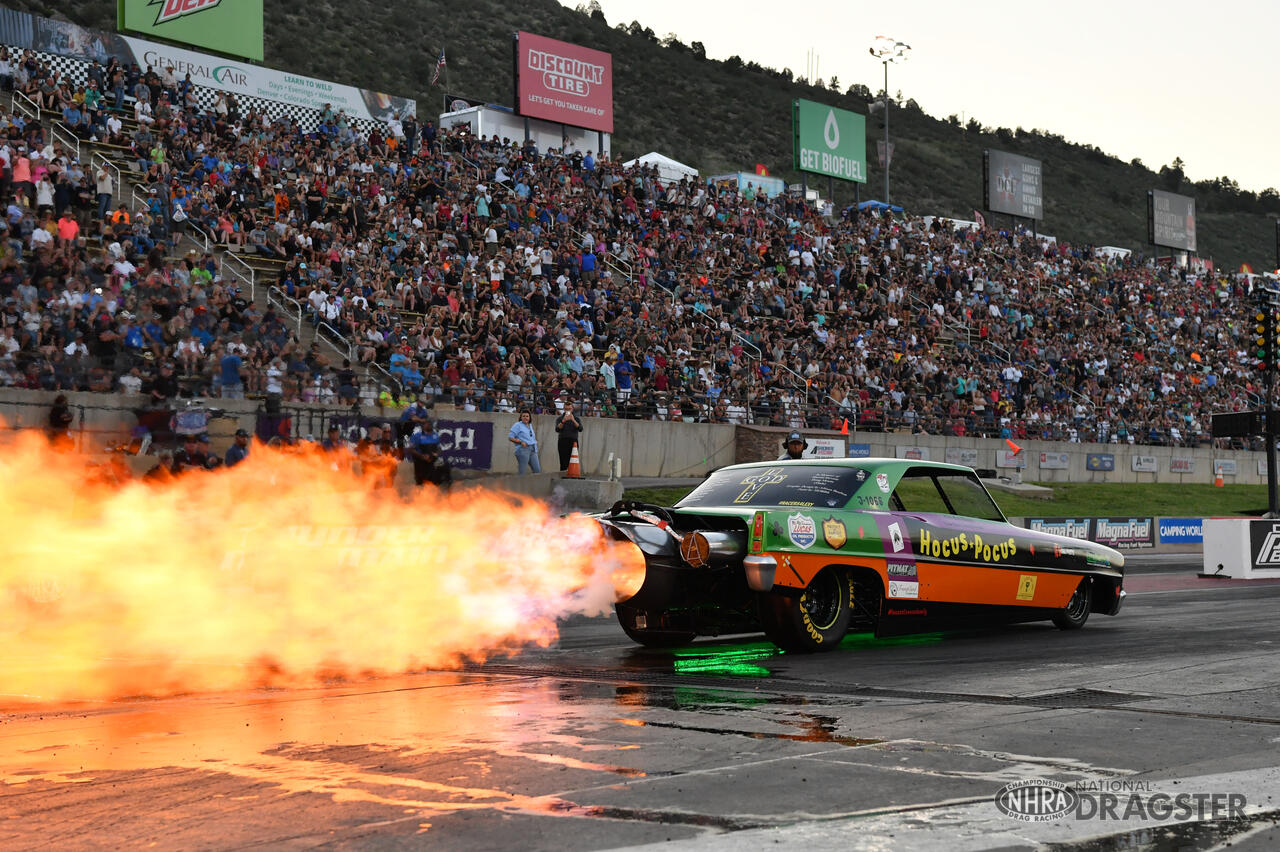 Dodge Power Brokers NHRA Mile-High Nationals Saturday photo gallery | NHRA
